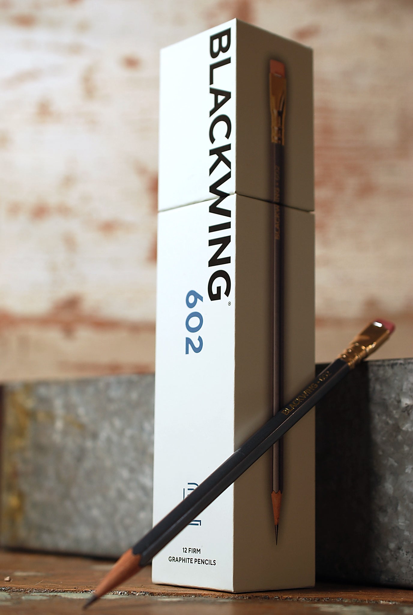 Blackwing 602: Set of 12 Pencils – Sarafina Fiber Art