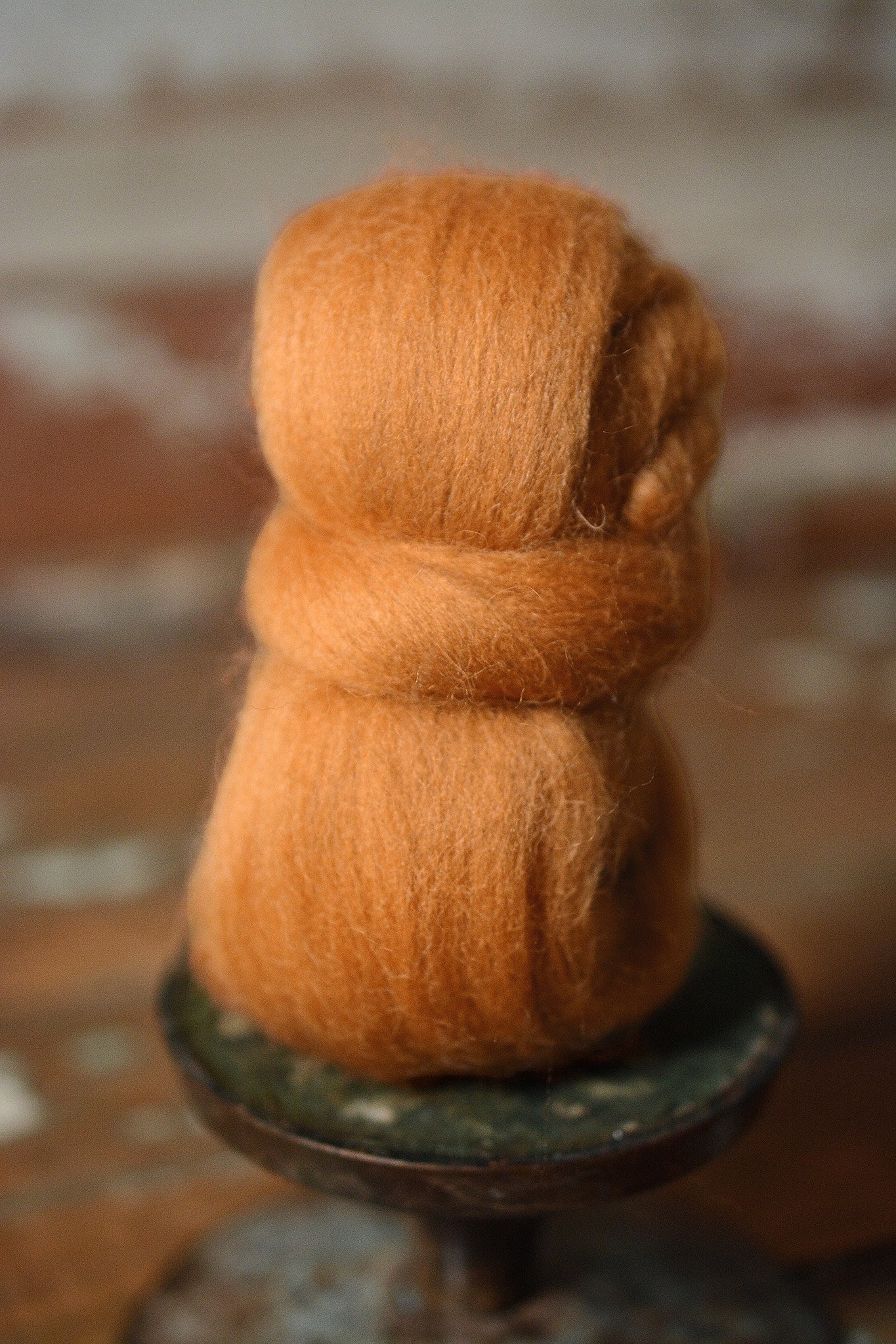 Shetland Roving from Sarafina - Vixen 1 oz – Sarafina Fiber Art