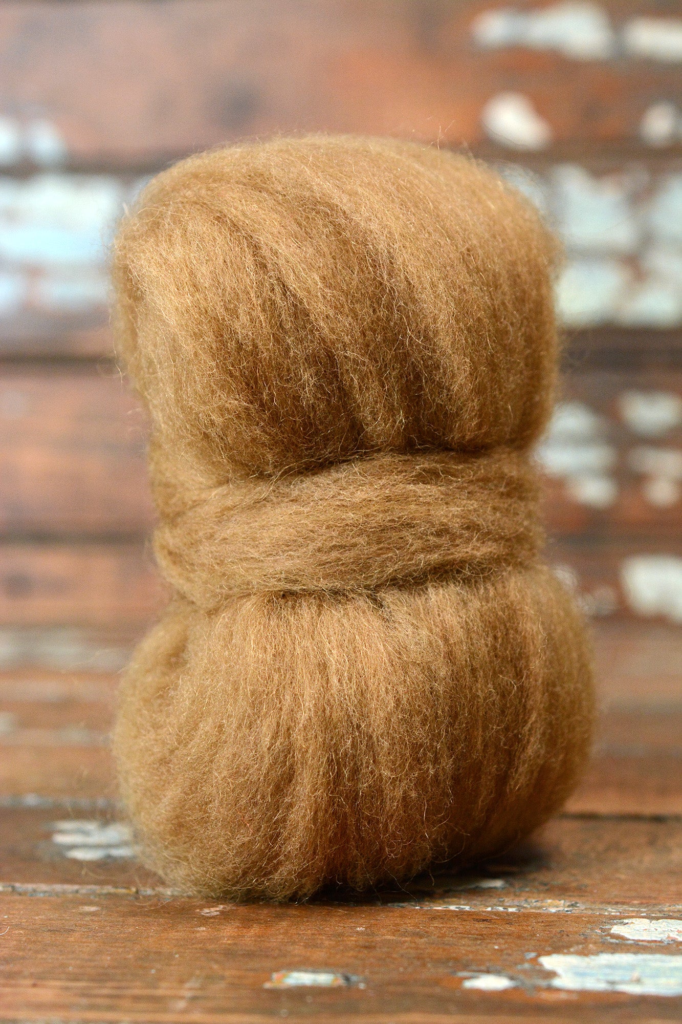 Wool Roving by Sarafina - Acorn Pelt 1 oz – Sarafina Fiber Art